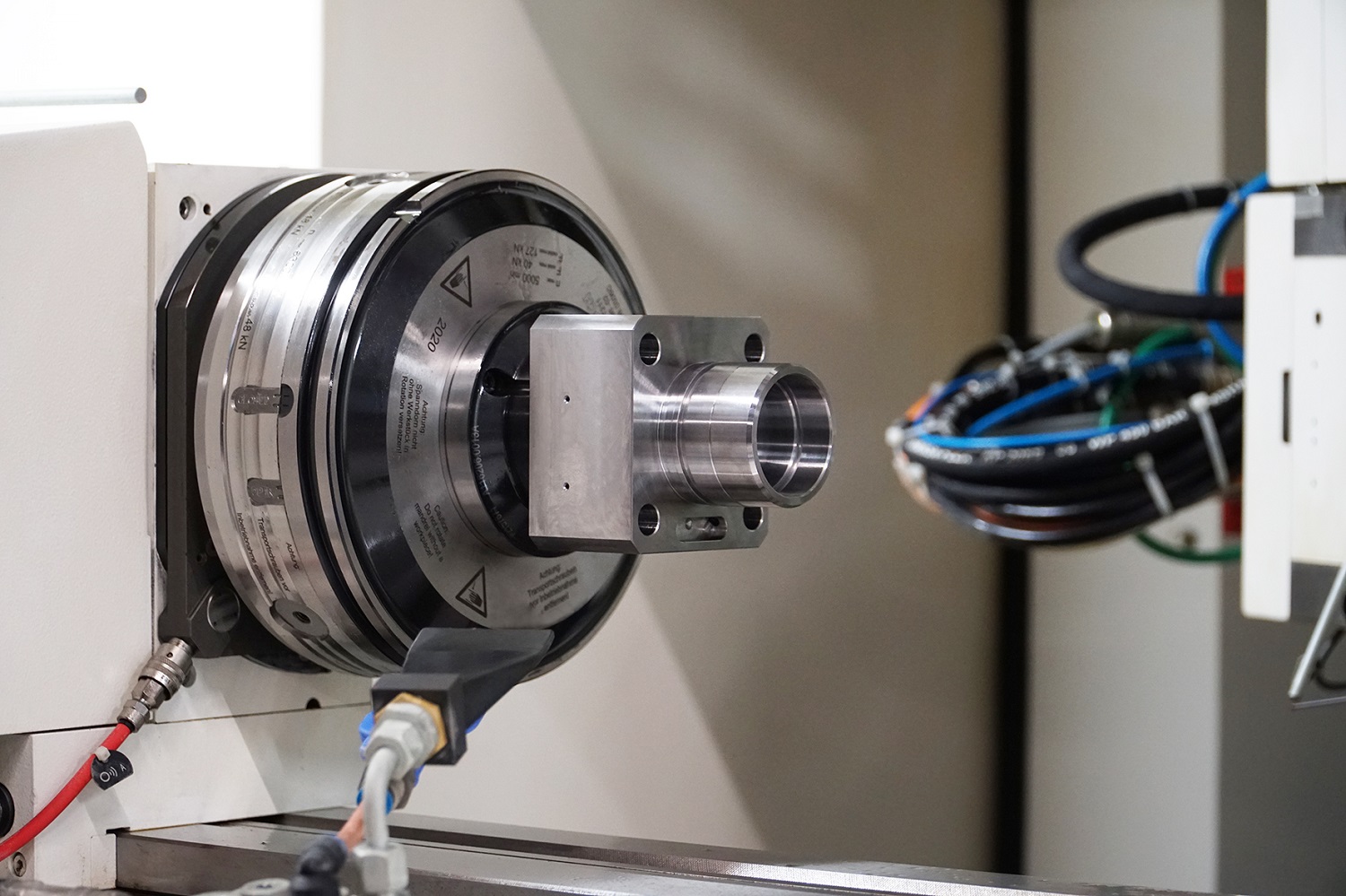 Hainbuch expands quick change-over portfolio with Docklock zero-point ...